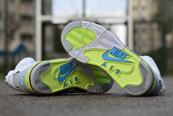Nike Air Command Force Retro