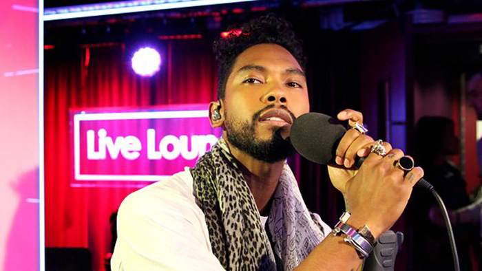 Miguel Interpreta ‘coffee En Bbc Live Lounge