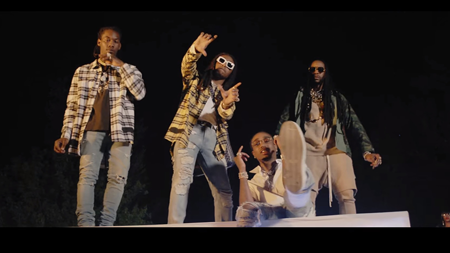 2 Chainz y Migos se montan su pasarela en el videoclip de ‘Blue Cheese’