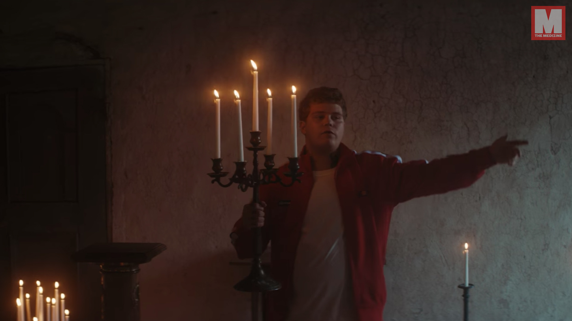 Yung Lean estrena un original videoclip para ‘Red Bottom Sky’