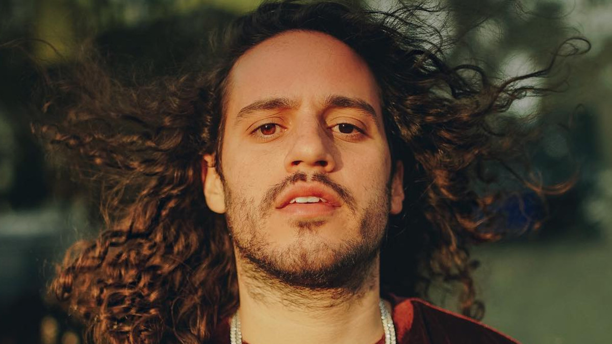Russ, el primer rapero en lograr platino sin colaboraciones ni productores