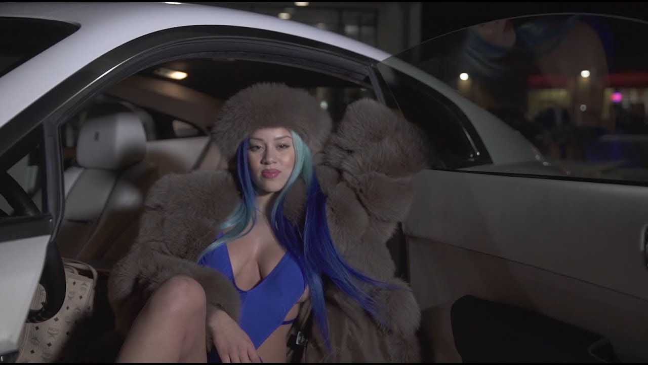 Chromazz demuestra su descaro en el clip de ‘Crip Drip’