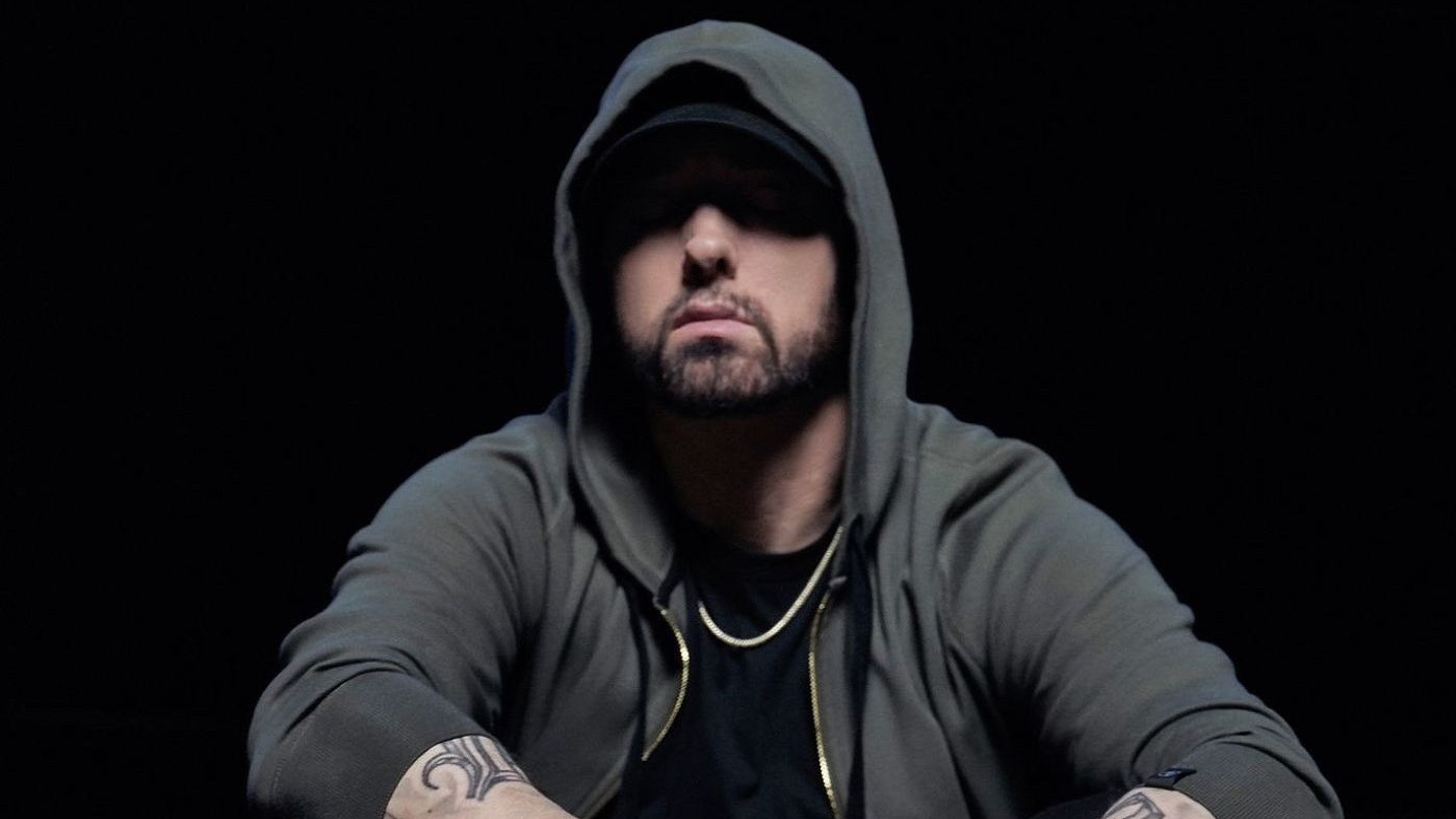 Eminem filtra su número de teléfono para que le hablemos