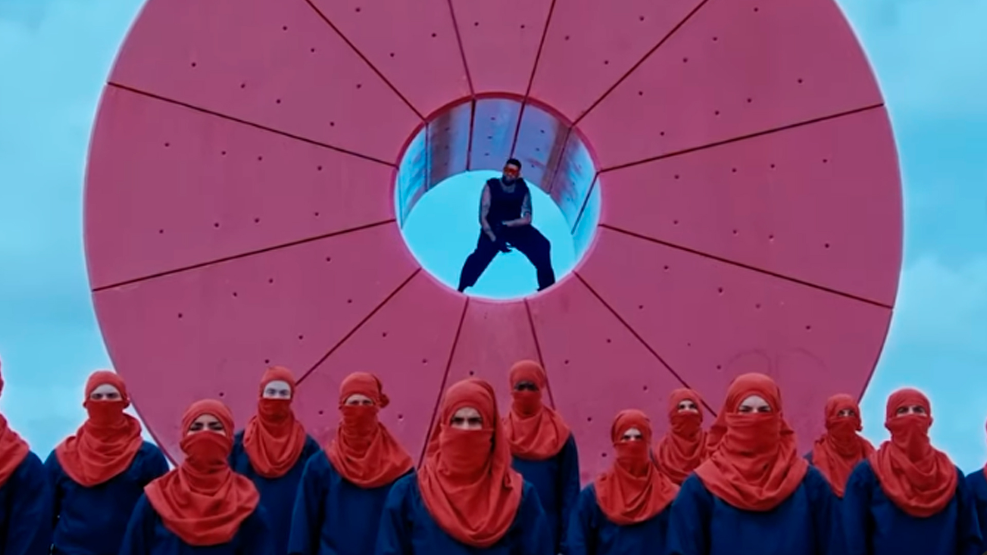 Abhir pone a saltar al panorama con ‘BROWN BOY BOUNCE’