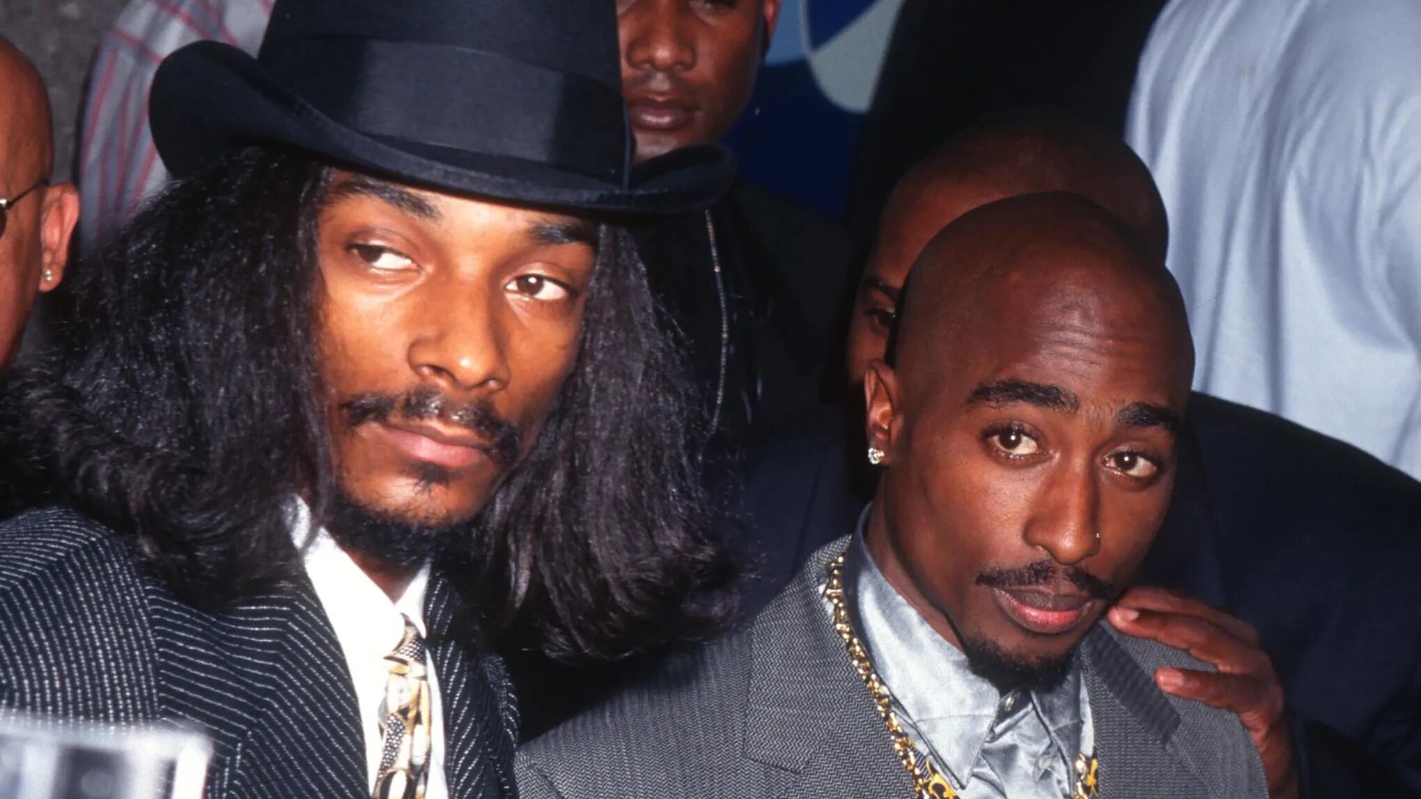 Snoop Dogg: «Tupac me ayudó a criar a uno de mis hijos»